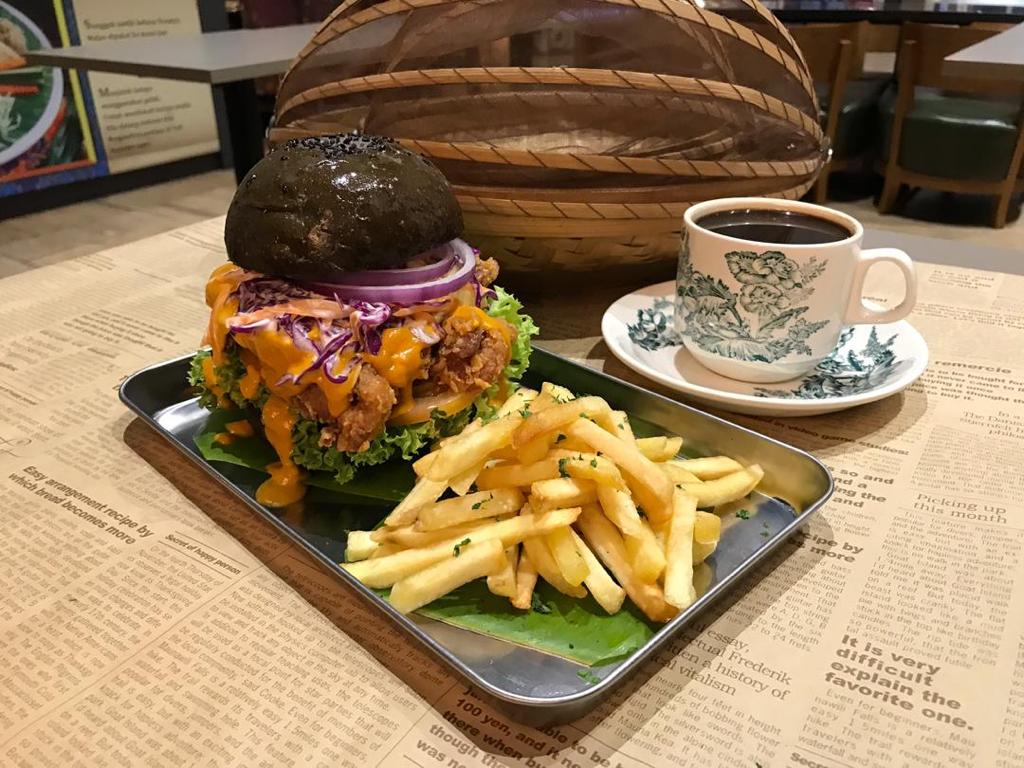 KakatooGo Launches "Nyonya Go West Menu"