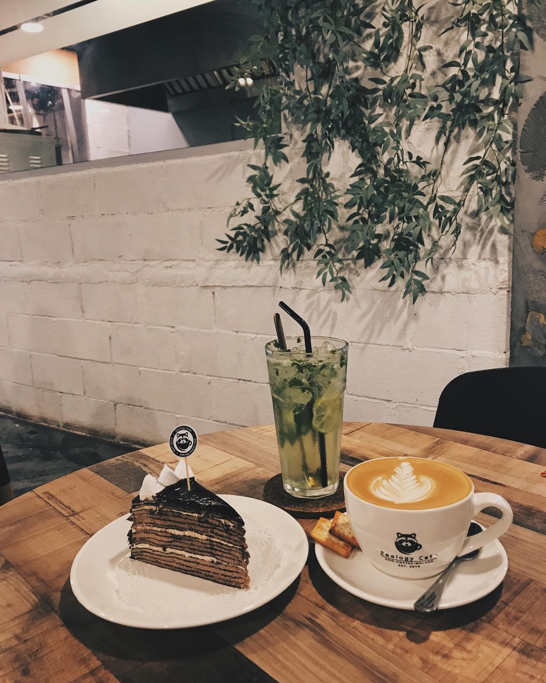 This Animal Themed Cafe Lets You Pet Wildlife Like Iguana, Snake & More